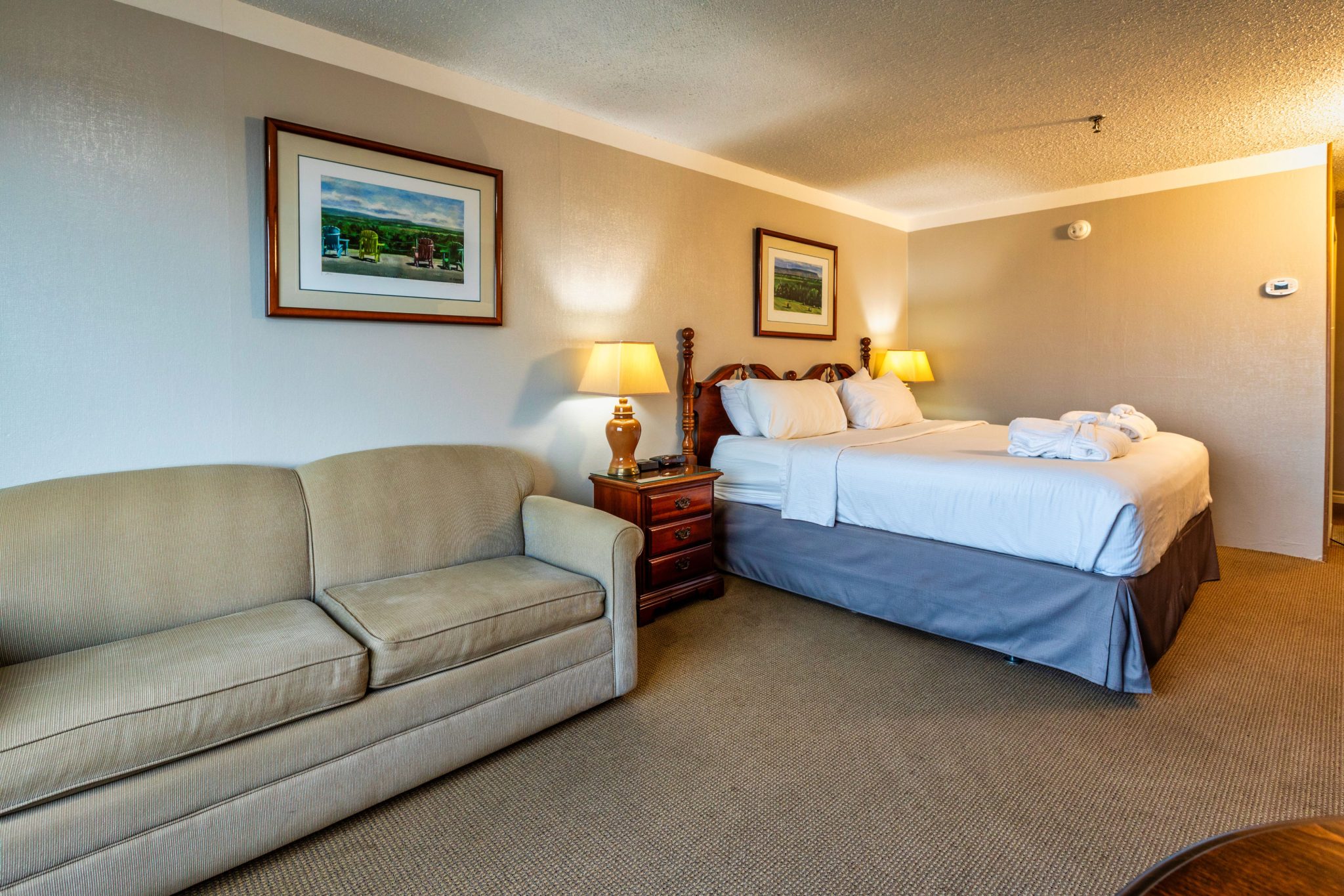 Old Orchard Inn Resort and Spa – Everything Blossoms at the Old Orchard Inn